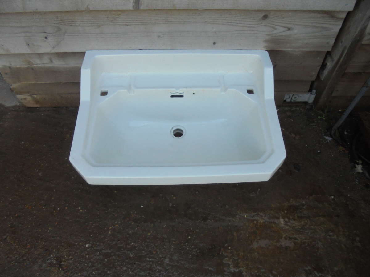 RECLAIMED MODERN PYRAMID SINK - Authentic Reclamation