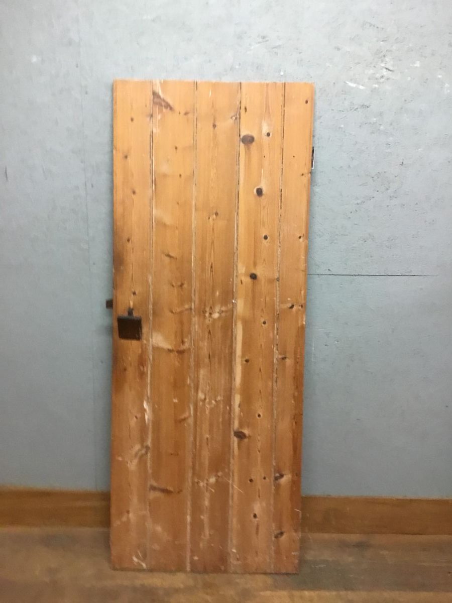 L&B Light Pine Door - Authentic Reclamation