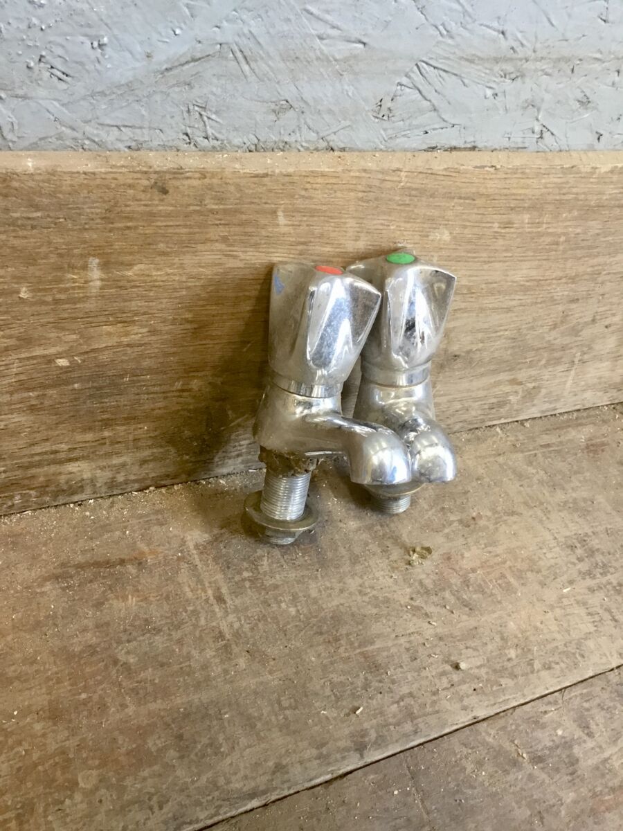 Pair of "Red + Green" Taps - Authentic Reclamation
