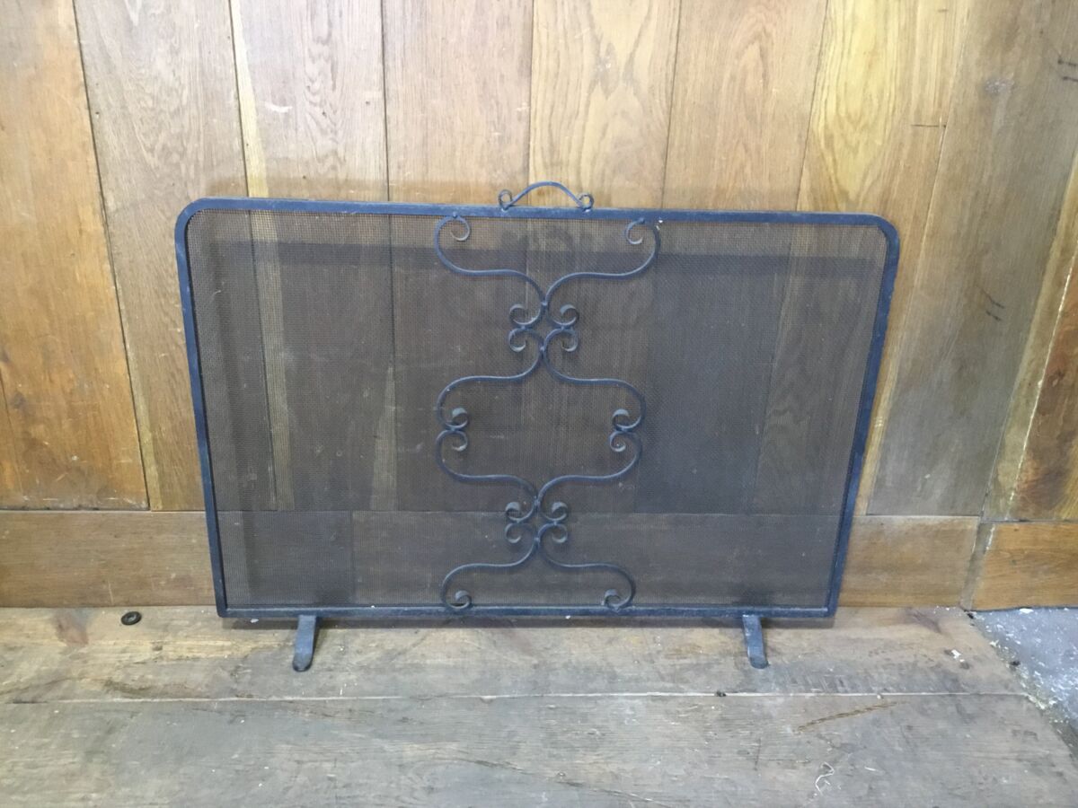 Fire guard Wrought Iron Pattern - Authentic Reclamation
