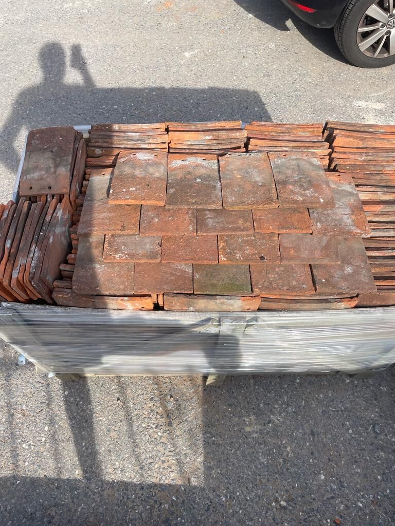 Nicely Weathered Red Pegs - Authentic Reclamation