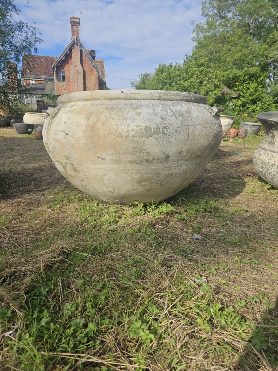 LOVELY ROUND CLAY POT WITH SMALL HANDLES - Authentic Reclamation