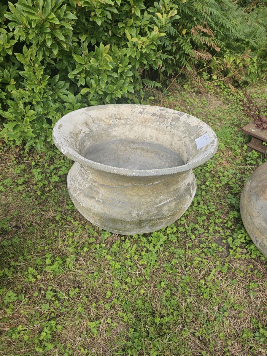 ROUND CLAY POT WITH WIDE LIP - Authentic Reclamation