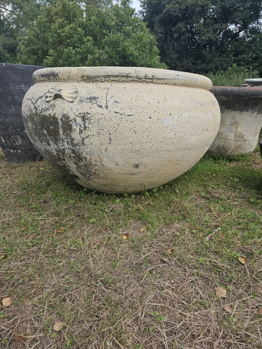 CREAM ROUND CLAY POT WITH SMALL HANDLES - Authentic Reclamation