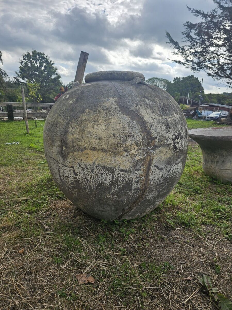 LARGE ROUND CLAY POT WITH SMALL HANDLES - Authentic Reclamation