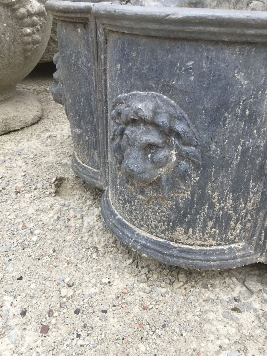 LEAD LION PLANTER - Authentic Reclamation
