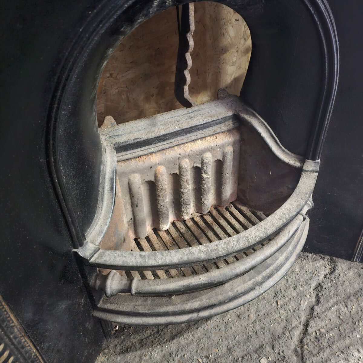 ARCH DESIGN LARGE FIRE INSERT - Authentic Reclamation