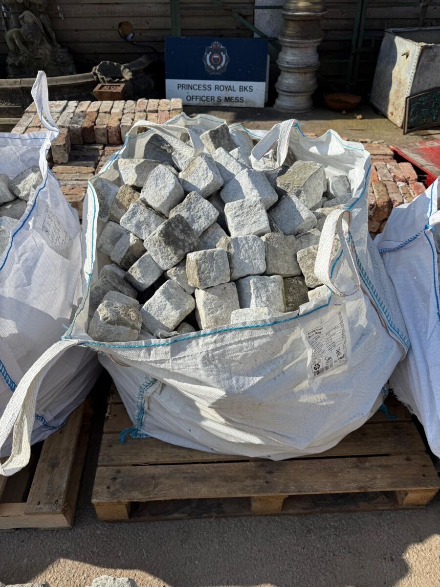 Lightly Weathered Reclaimed Cobbles