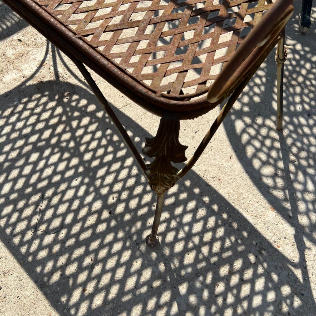 Vintage Heart Garden Bench