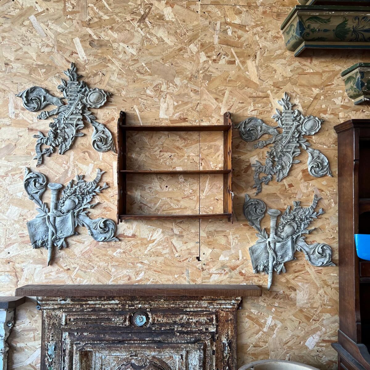 Beautiful Decorative Wall Plaques